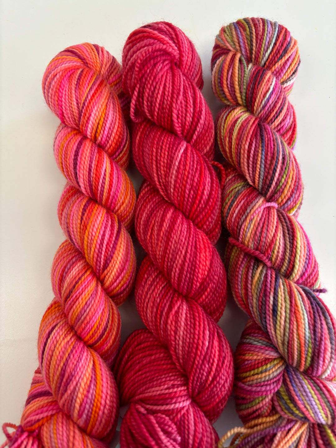 Koigu Linen Stitch kit | Shall We Knit?